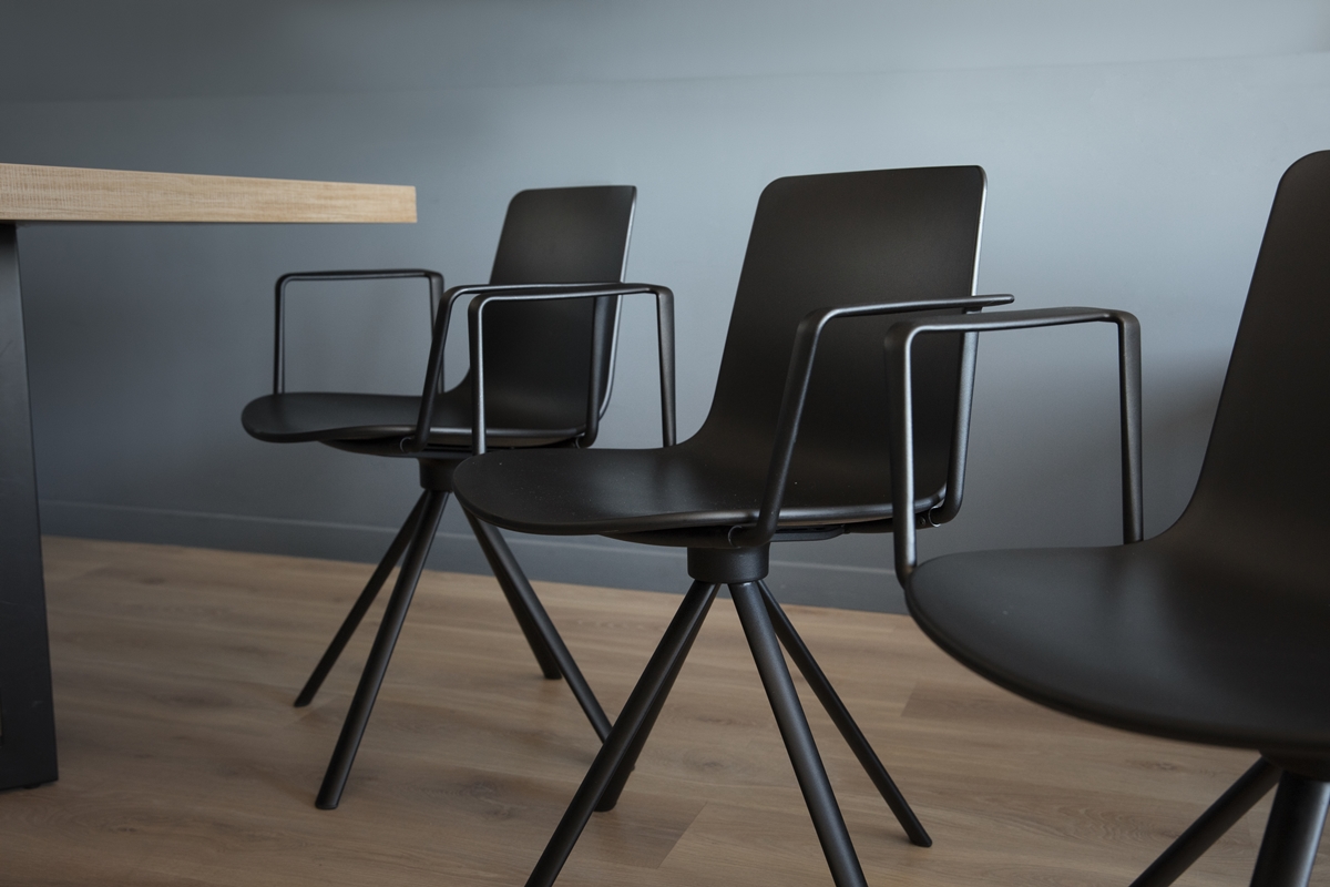 Evolutia scaunelor de interior: de la antichitate la modernitate - Blogary